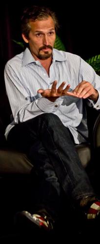 Charlie LeDuff talks Detroit | People | thesouthend.wayne.edu