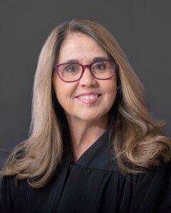 Judge Heather Welch retiring from Marion County bench, continuing ...
