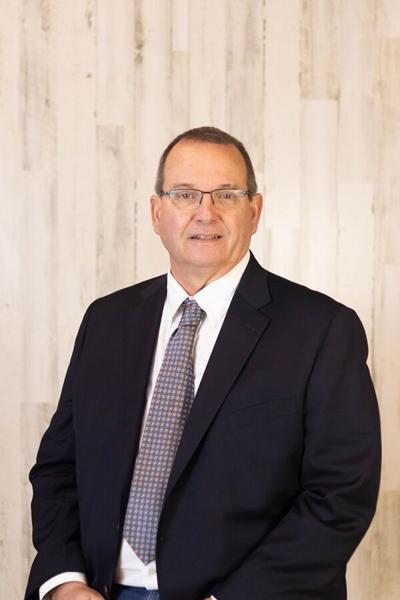 Vinzant is honored for his year in the Senate | Politics ...