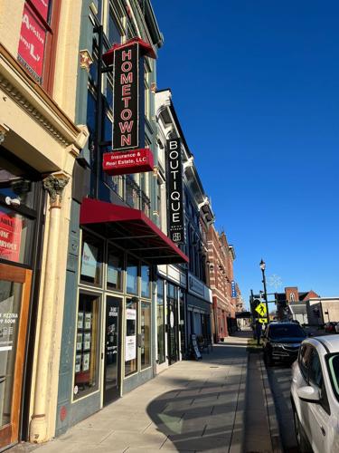 Franklin small businesses share a sense of community | Features ...