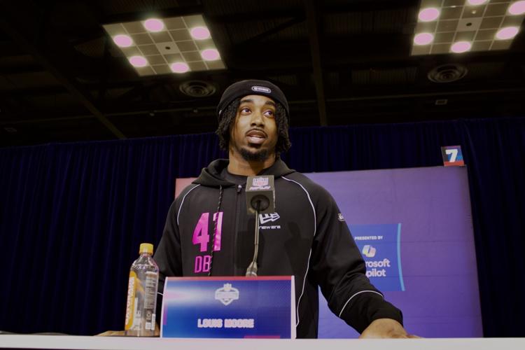 Billy Schrauth: A 310 lb brick wall stands strong on his decision to ...