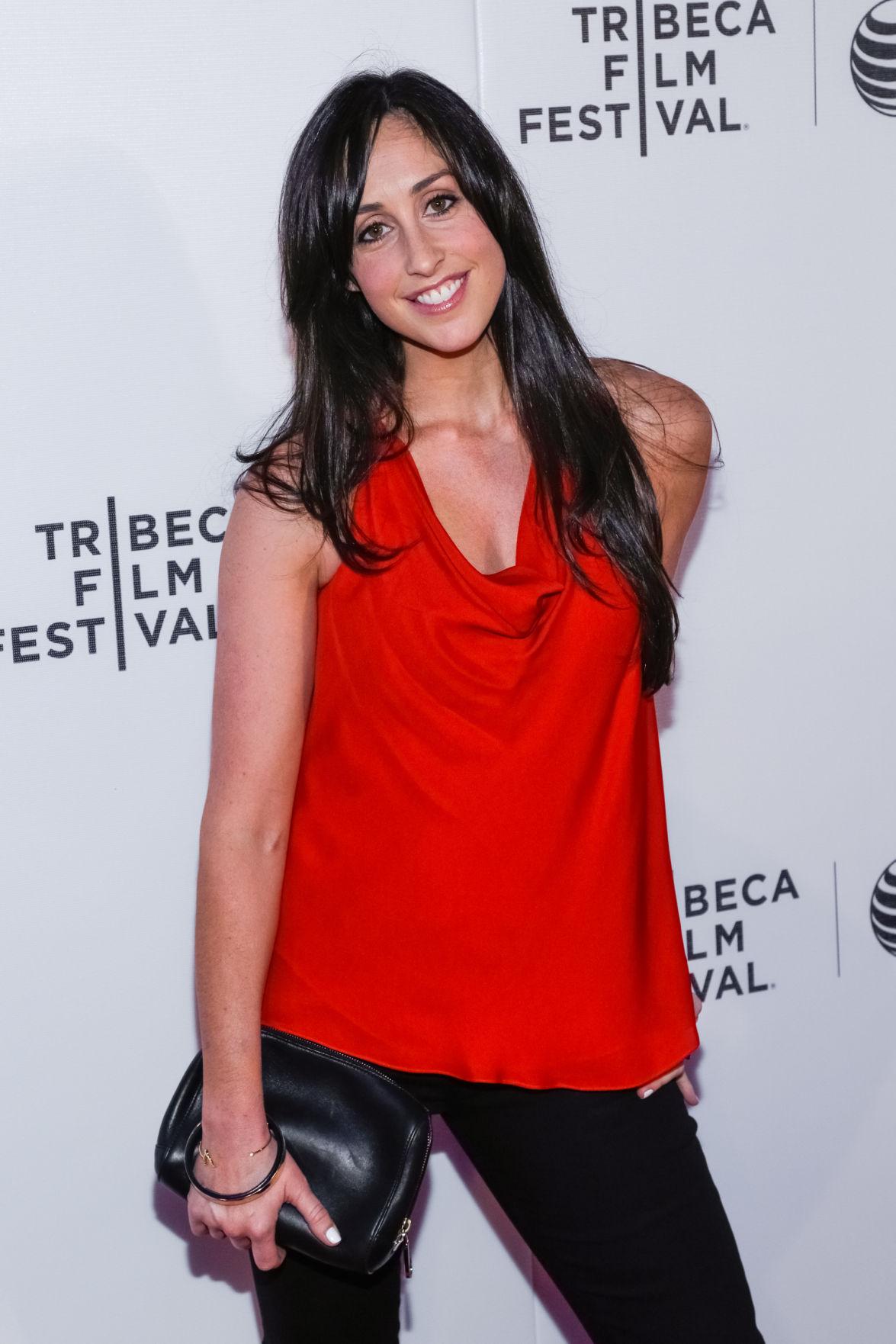 CBC greenlights Catherine Reitman comedy series Workin’ Moms | Blogs ...