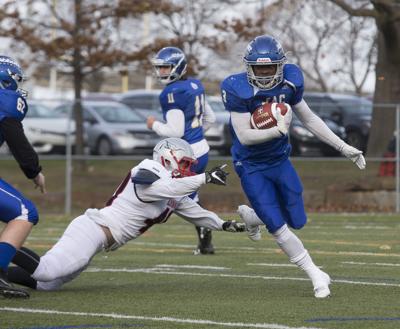 Abbott football returns to the Bol D’Or | Sports | thesuburban.com