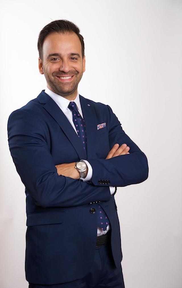 Dimitri Georgoulas signs on to become the new kingpin of Loukoumades ...