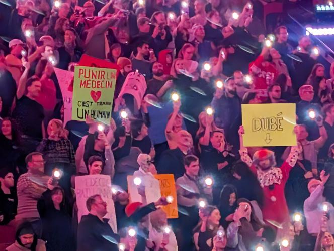 Thousands rally for doctors at Bell Centre | City News | thesuburban.com