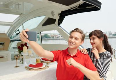 This holiday season, tone down the online bragging | Lifestyles ...