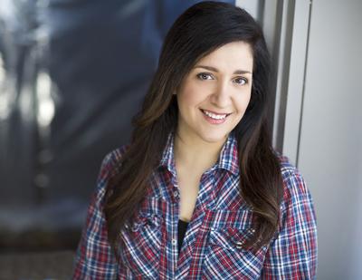 Dini Dimakos takes to the Laval Laughs’ stage for the first time ...