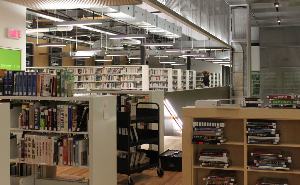 The new Benny Library: not ‘juste pour lire’ | Education | thesuburban.com