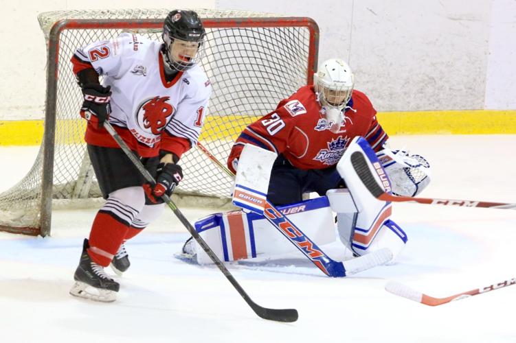 Midget Royal drop a pair of tight matches | Sports | thesuburban.com