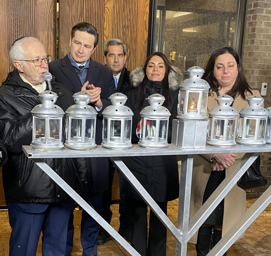 Conservative leader Pierre Poilievre pays Hanukkah visit to Montreal's ...