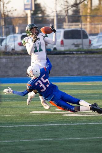 Football Quebec crowns champions | Sports | thesuburban.com