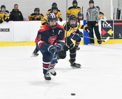 Kodiaks double up on Gryphons | Sports | thesuburban.com