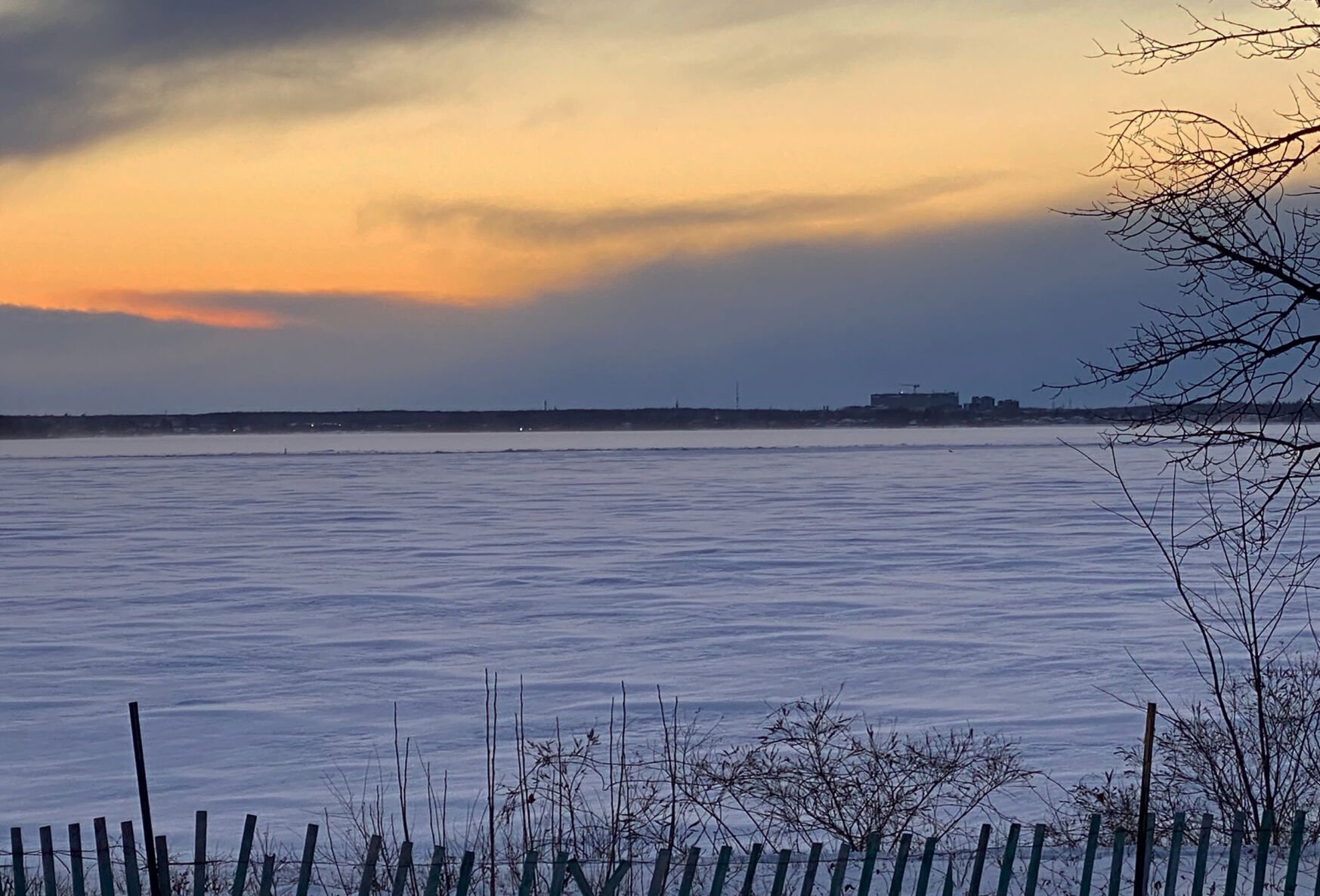 Frigid weather persists - snowfall warning added for Montreal and ...