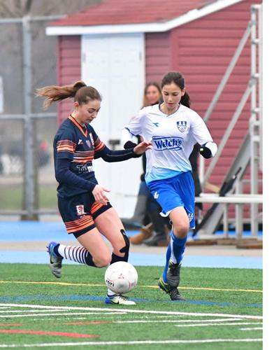 Pierrefonds shuts down St. Laurent | Sports | thesuburban.com