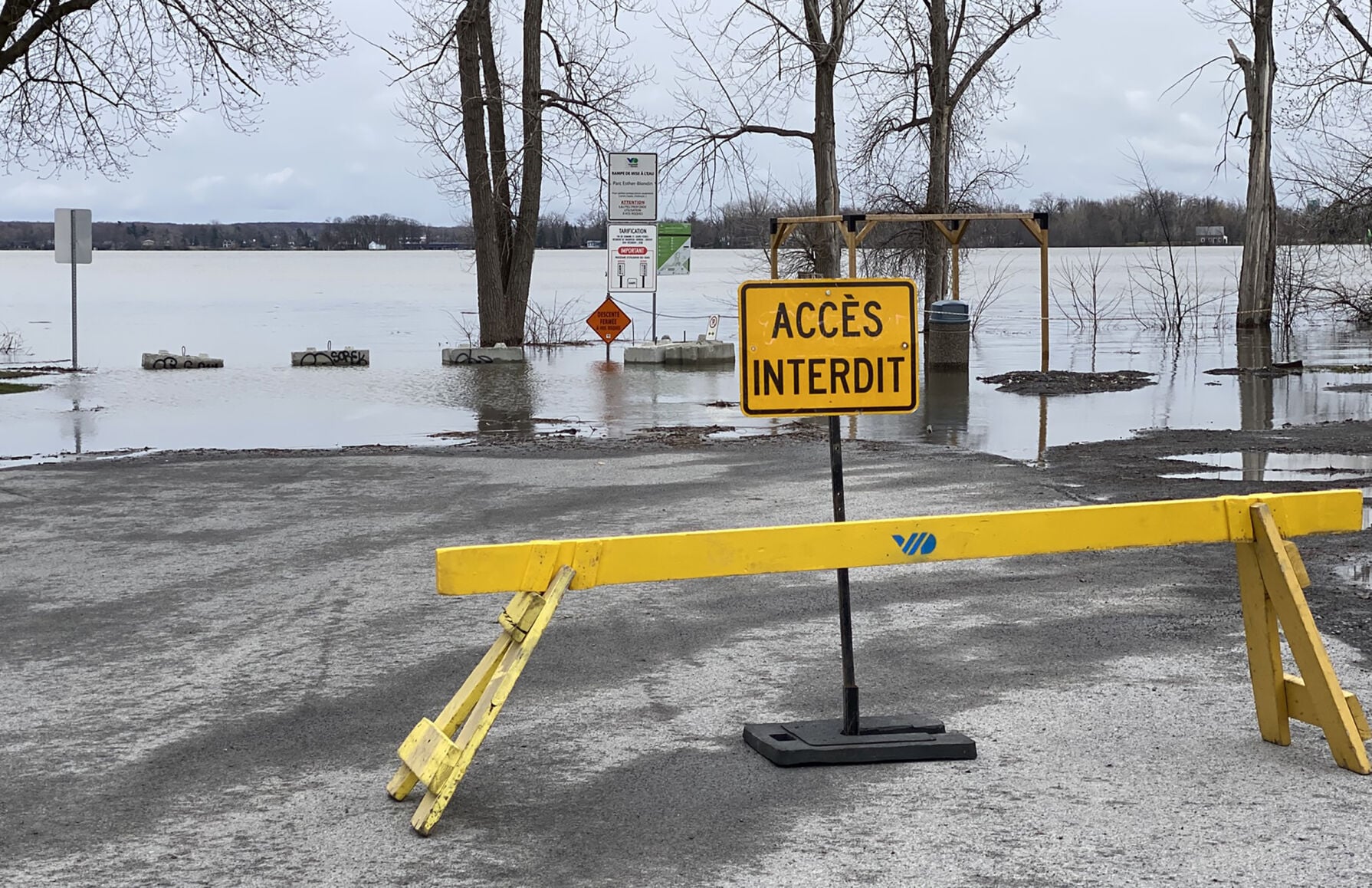 From summer to winter in 24 hours - flood risk continues across metro ...