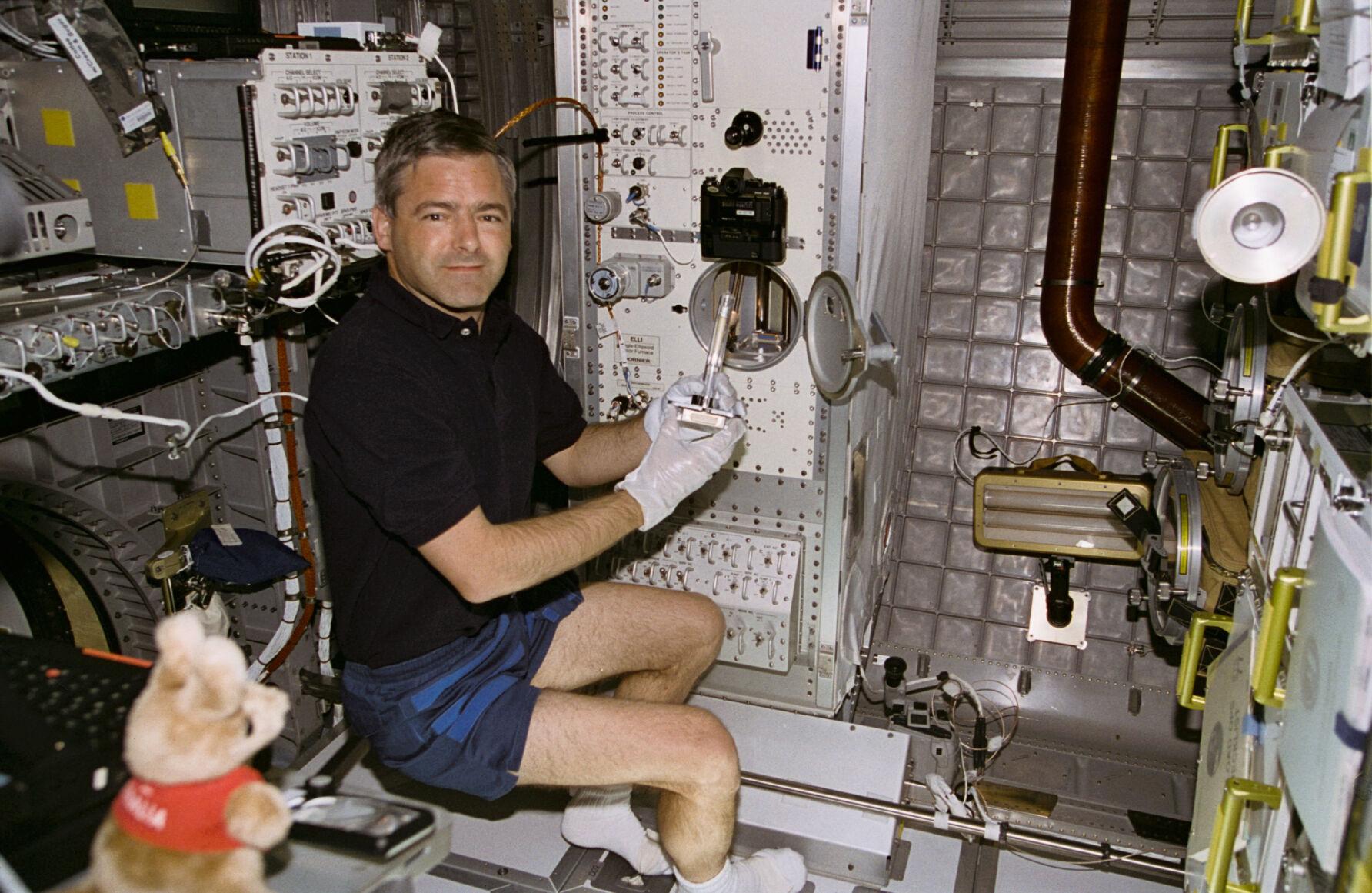 Marc Garneau's Most Extraordinary Ride: Space, Politics, and the ...