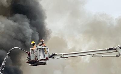 Residents evacuated after fire strikes Lakeshore building | West Island ...