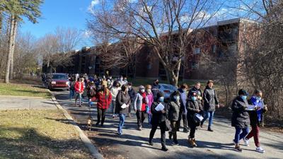 DDO sees hundreds attend Good Friday walk | West Island News ...