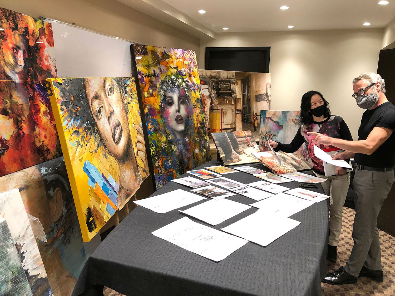 Les Cours Mont-Royal exhibit a fusion of fashion display and fine art ...