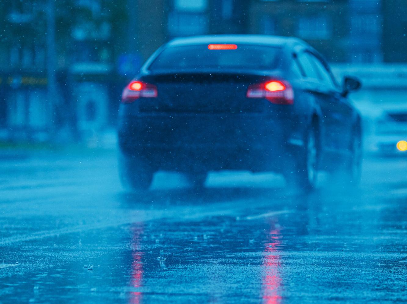 Rainy and windy start to the weekend for Montreal | Suburban Weather ...