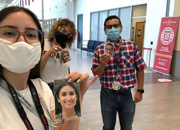 PPE Portraits Canada humanizing care during COVID-19 | Health ...