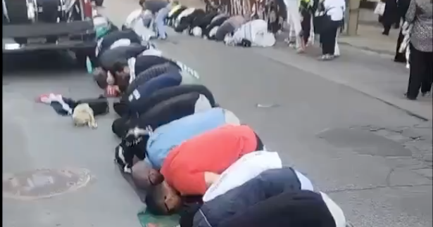 Quebec’s Bill 9:eliminates public prayers, prayer rooms and face ...