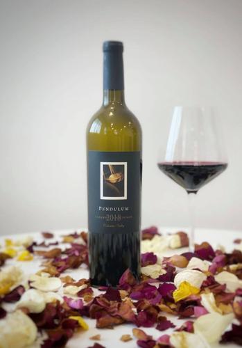 Mandi Robertson: Wine recommendations for Valentine’s Day | Food ...