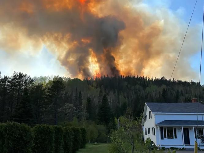 Poor air quality from hundreds of fires burning across Quebec ...