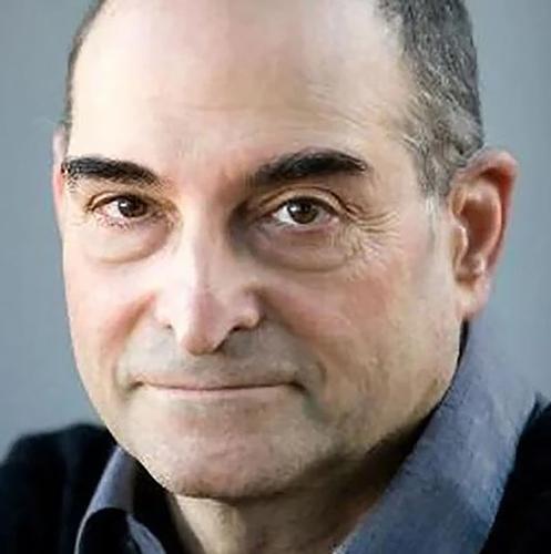 Martin Dansky holding ‘Multicoloured Curves’ vernissage on June 24 ...