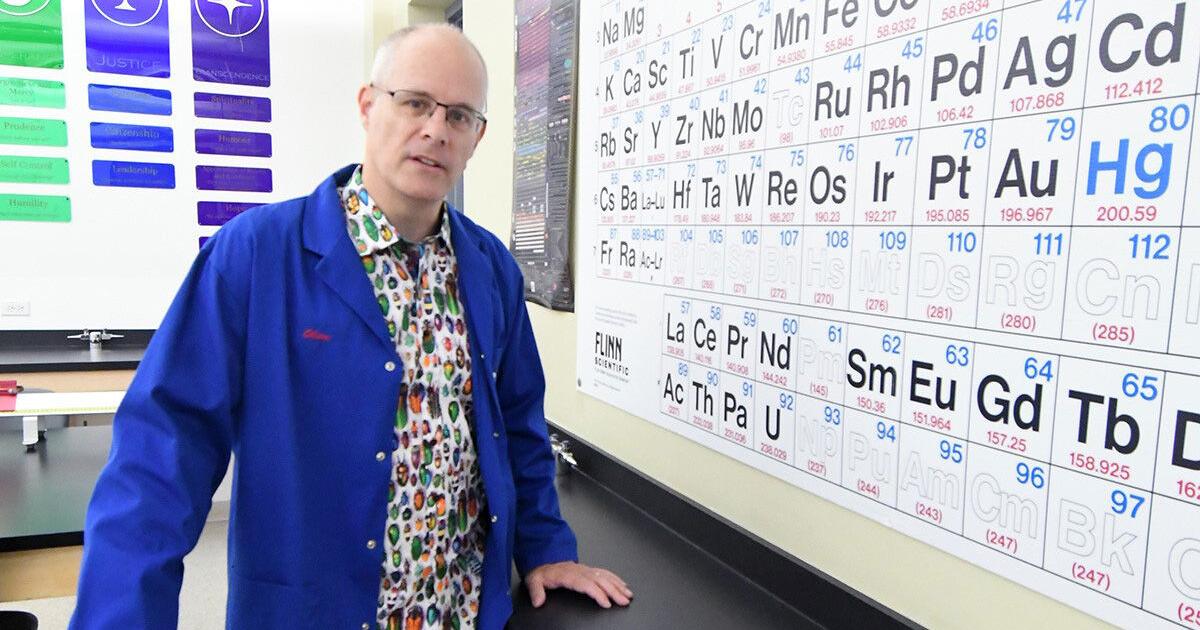 LCC science teacher recognized for going above and beyond | Education ...