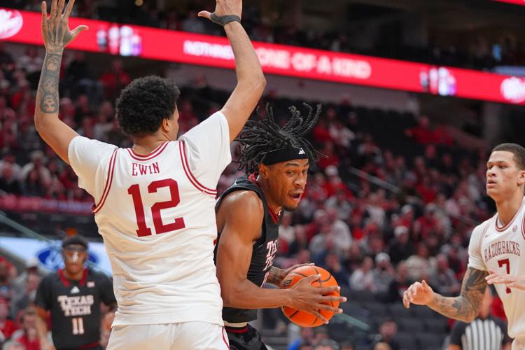 Hogs outlast Texas Tech to get revenge | Sports | thesuntimes.com