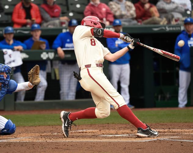 Hogs blown out on Sunday, win 2-3 in series | Sports | thesuntimes.com