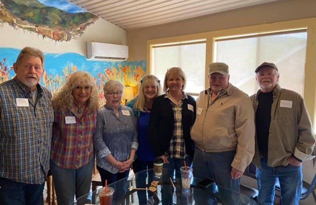 60 PLUS club meets for food, friendship, and fun | News | thesuntimes.com