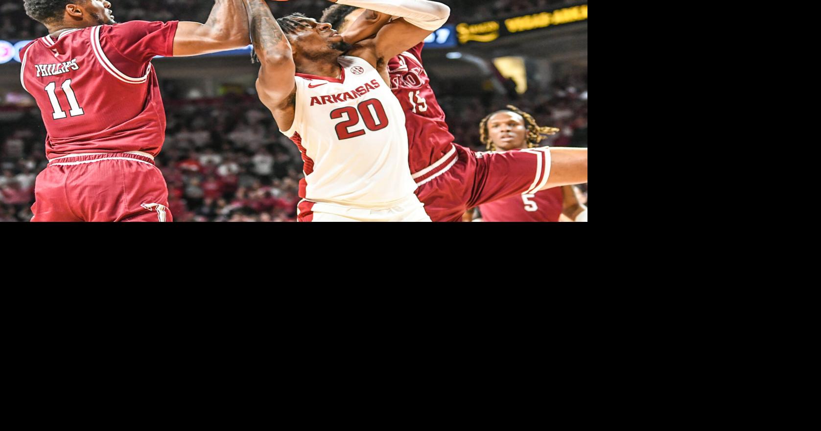 Basketball: Razorbacks defeat Troy | Sports | thesuntimes.com
