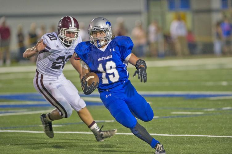 Ridley sets rushing mark as SM nips Swain | Smoky Mountain ...
