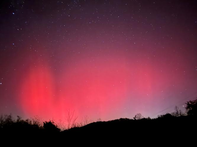 Northern Lights illuminate skies over Western North Carolina | Top ...