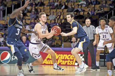 Steger, Gibson propel Cats to first win in SoCon play | Western ...