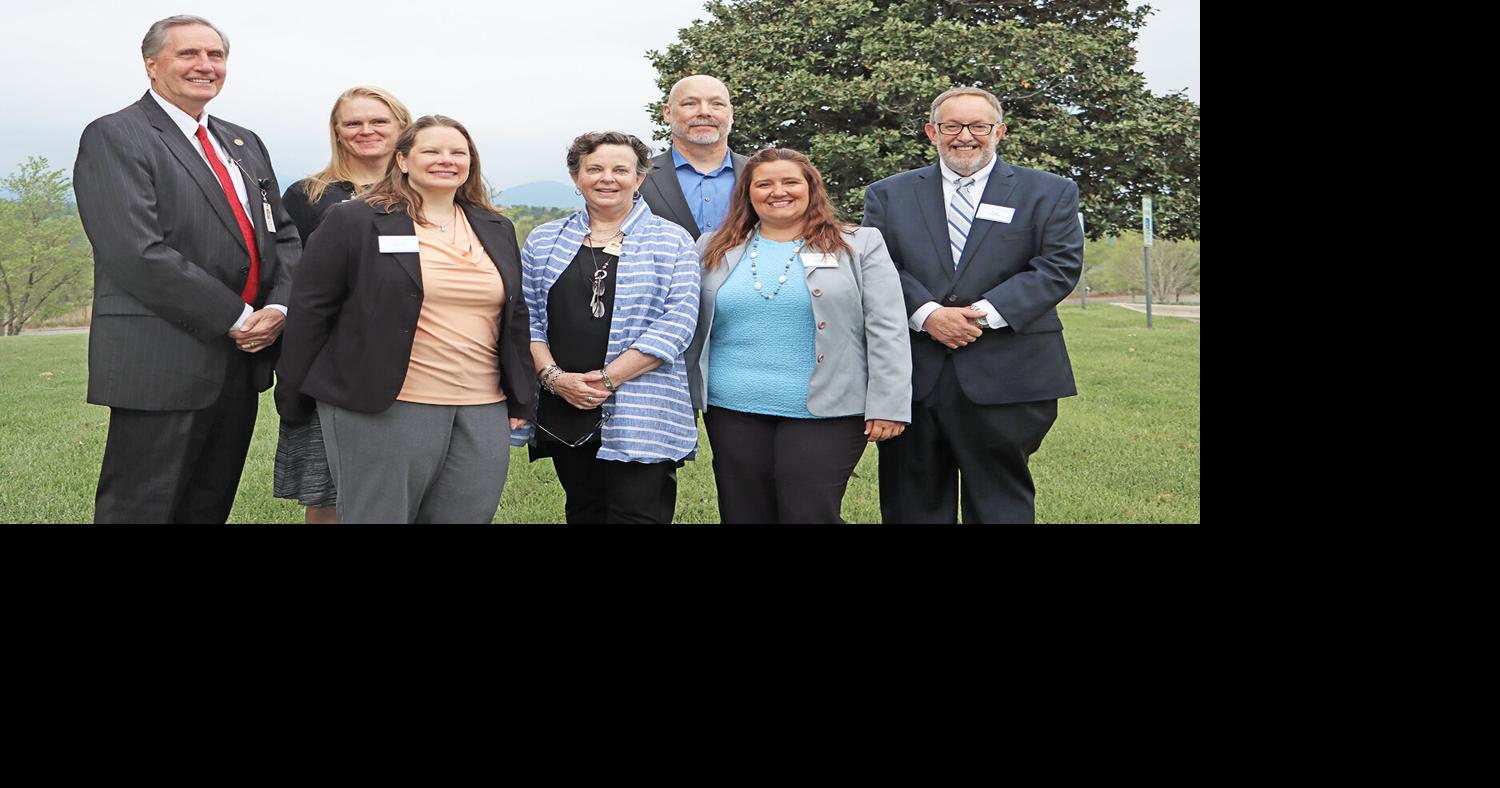 Four SCC employees complete regional leadership academy | News ...