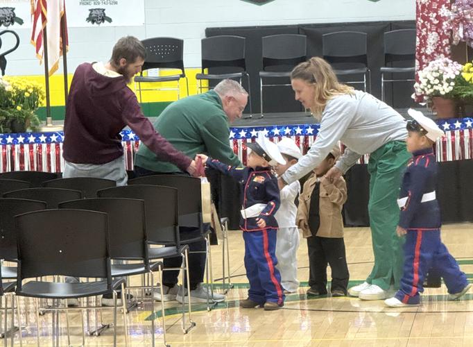 BRS honors veterans | School News | thesylvaherald.com