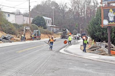 Sidewalk work moves east | News | thesylvaherald.com