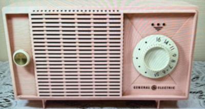 Uncle Stoogie wins a little pink radio, a life-changing device | A&E ...