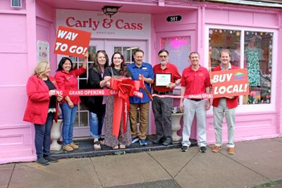 Carly & Cass come to Mill St. | News | thesylvaherald.com