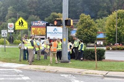 Walk audit looks at pedestrian safety | News | thesylvaherald.com