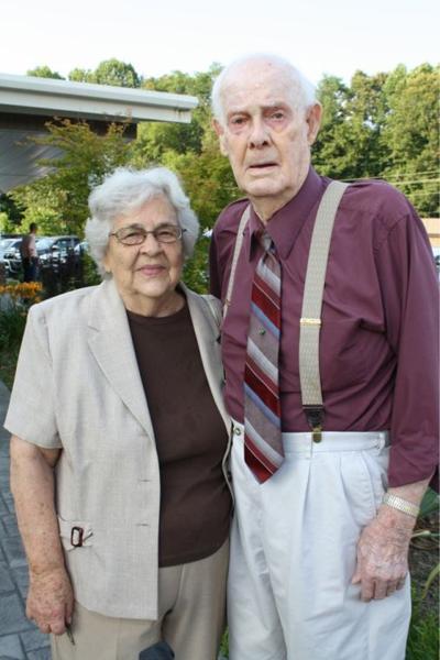 Harry and Helen Vance | Anniversaries | thesylvaherald.com