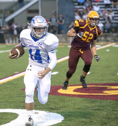 Mustangs comeback is thwarted by late TD run by Cherokee | Smoky ...