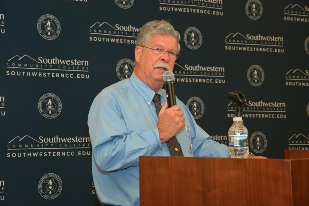 Rep. Mike Clampitt passes away at 71 | Top Stories | thesylvaherald.com