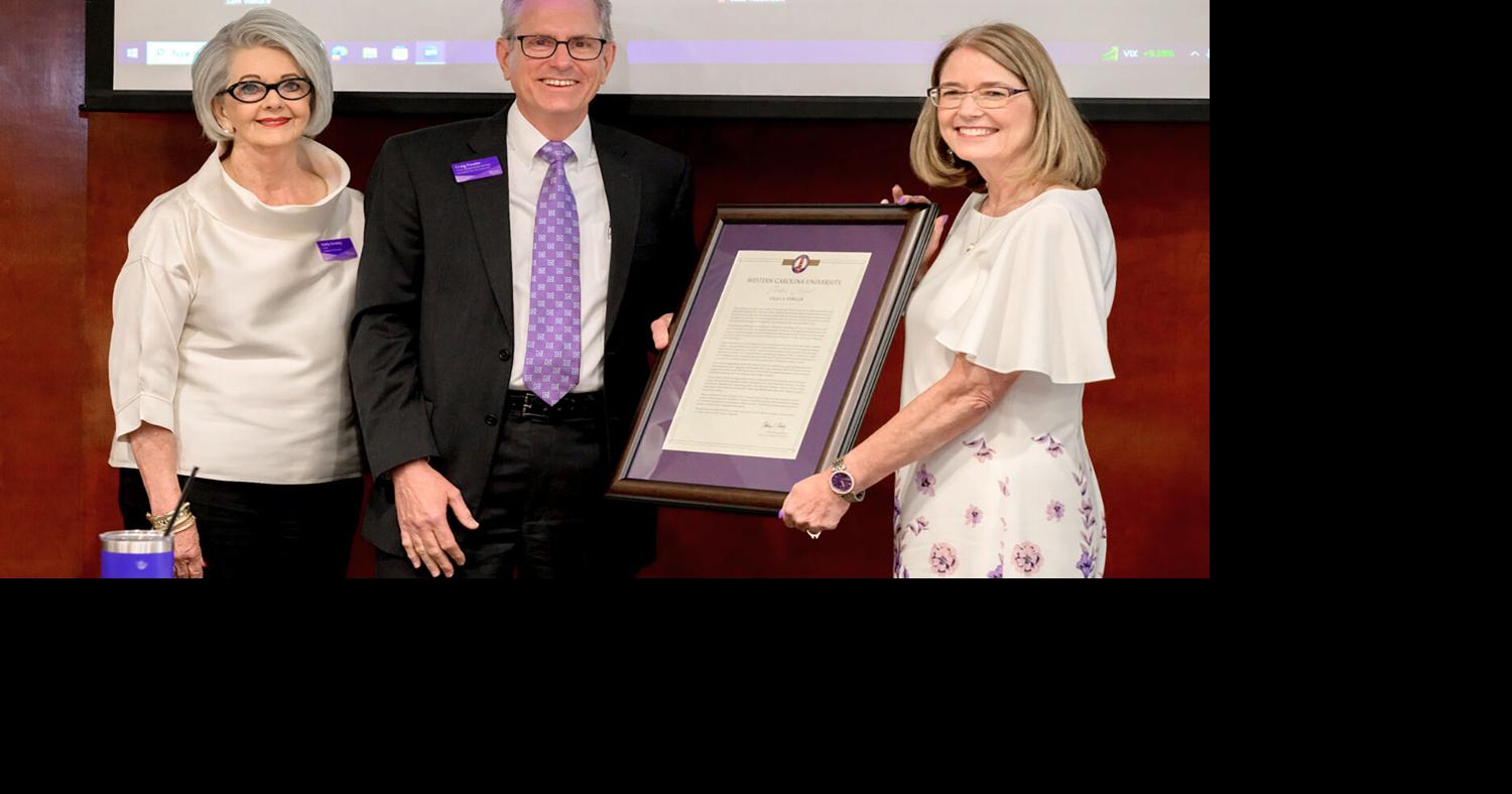 Retiring Fowler receives highest honor from WCU Trustee Board | Higher ...