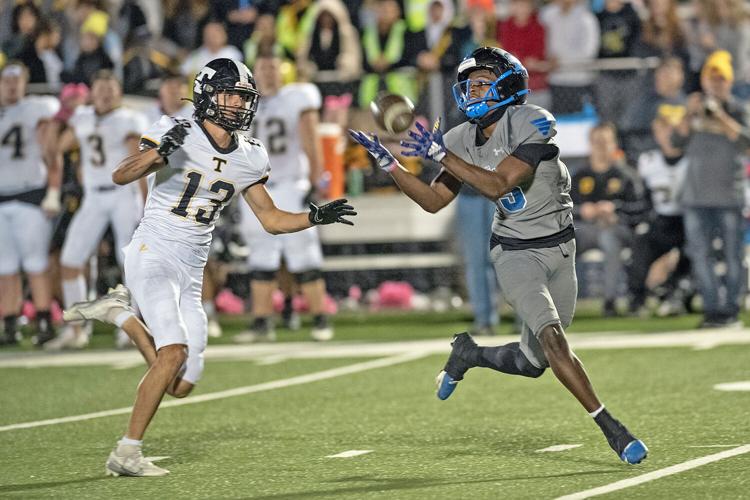 Quick strikes key as Mountaineers defeat Smoky Mountain’s Mustangs ...