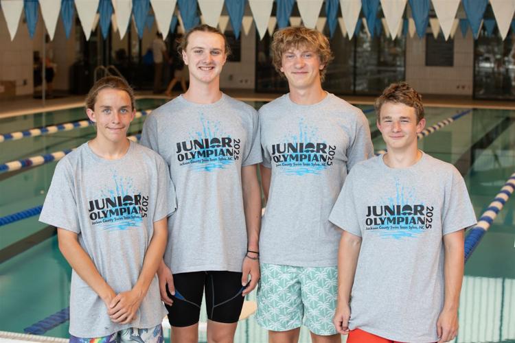 Jackson County Swim Team notches a good summer | Sports ...