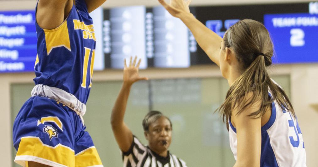 Women's Basketball Fights To End In Setback at No.13 Kentucky | News ...